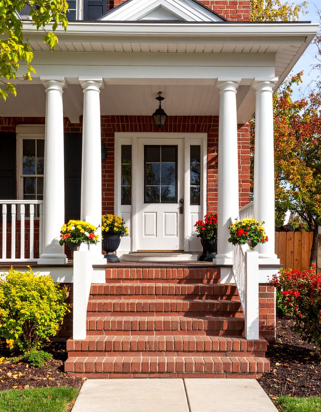 24 Raised Ranch Front Porch Ideas: Porch Design Ideas - Too Much Time