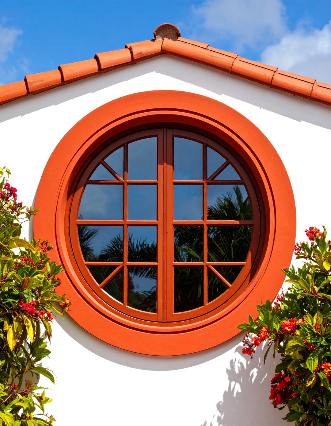 24 Spanish Style Windows for Brighter Interiors Today - Too Much Time